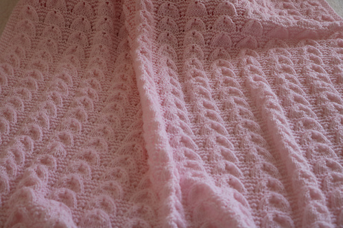 Ravelry: Sea Shell Baby/Toddler Blanket. pattern by Elena Litvin
