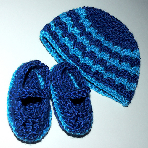 Ravelry: lifeadorned's Shell stitch baby hat