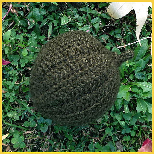 Ravelry: Acorn Squash pattern by Lilana Wofsey Dohnert