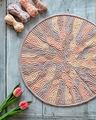 Ravelry: Tulip Mandala pattern by Tatsiana