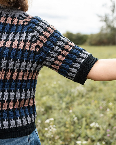 Ravelry: Brick Sweater pattern by Tatsiana