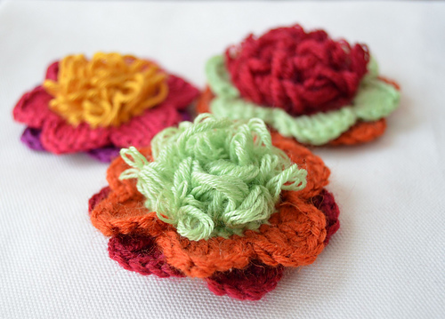 Ravelry: Loopy Flower Tutorial pattern by Tatsiana