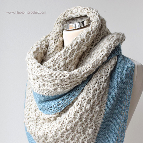 Ravelry: Shells and Stones Cabled Shawl pattern by Tatsiana