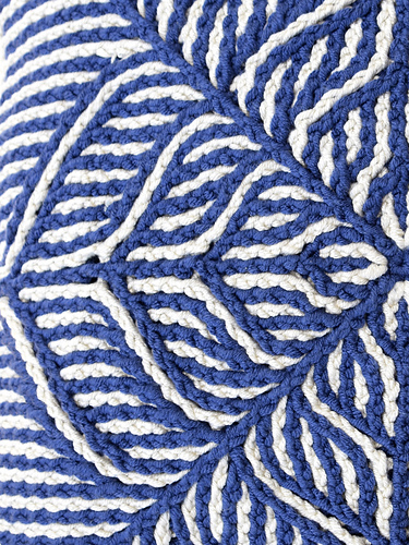 Ravelry: Archway Square pattern by Tatsiana