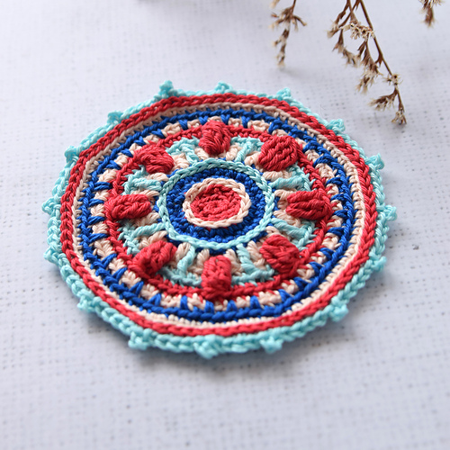 Ravelry: Mini Mandala Garland pattern by Tatsiana