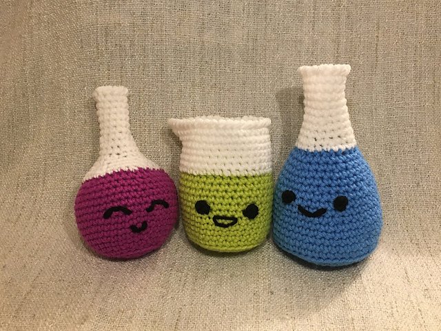 Ravelry: Chemistry Glassware Amigurumi pattern by Lily L. C. So