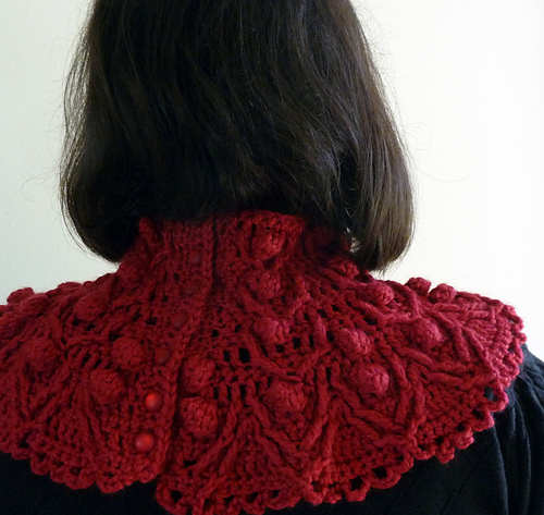 Ravelry: Blazing Cowl pattern by Linda Permann