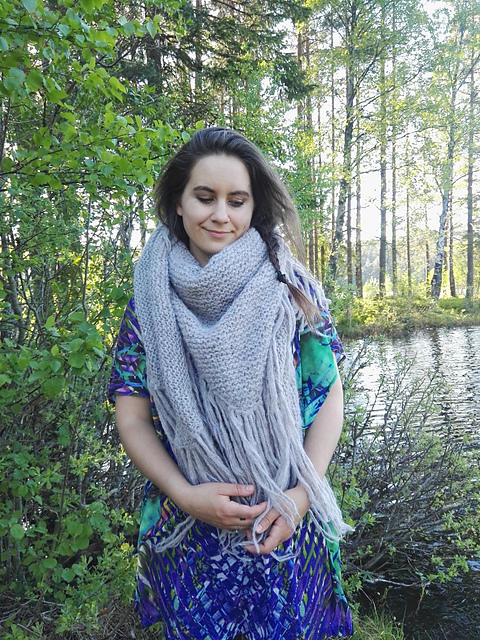 Ravelry: Morgenfrostsjal pattern by Linka Neumann