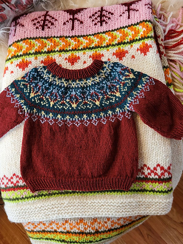 Ravelry: Baby-Alasuq pattern by Linka Neumann