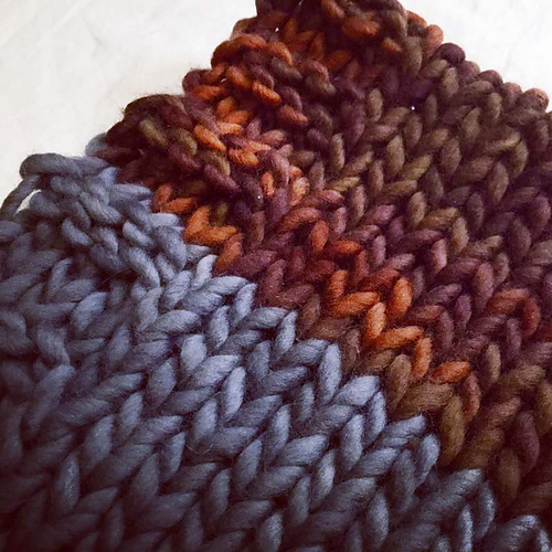 Ravelry: Hull pattern by Christa Casebeer