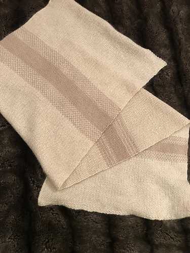 Ravelry: Two Color Linen Scarf pattern by Danai