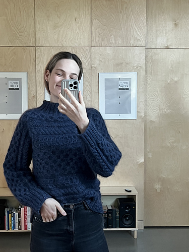 Ravelry: eurus sweater pattern by aegyoknit, by Karoline Skovgaard Bentsen