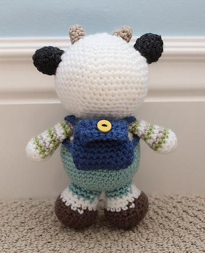 Ravelry: Amigurumi Clarence Cow pattern by Little Muggles
