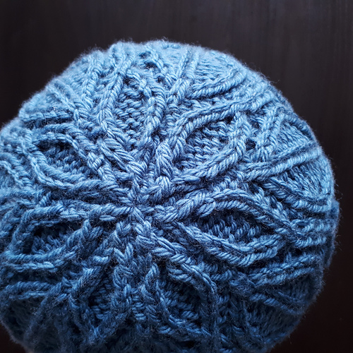 Ravelry: Prevail pattern by Elizabeth Felgate