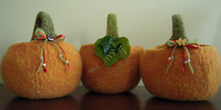 Ravelry: Pumpkin Bag pattern by Lauren Loeffler