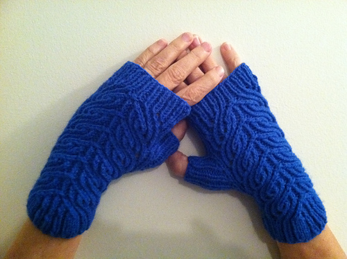 Ravelry: Annabella pattern by Anna Aponte