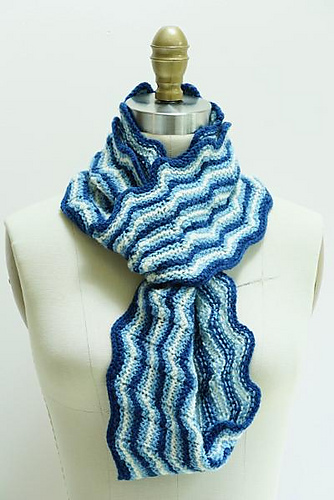 Ravelry: Gentle Waves Cowl pattern by Linda Perry