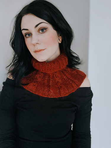 Ravelry: Craven pattern by Hayley Quinn
