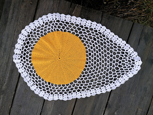 Ravelry: Fried Easter Egg Doily pattern by Anna Gamzala