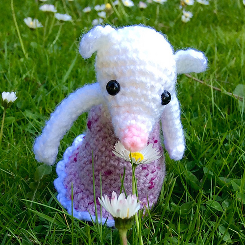 Ravelry: Lily the Mouse pattern by Lonemer Creations