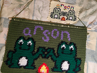 Ravelry: Frogs Love Arson pattern by Laughs n Loops