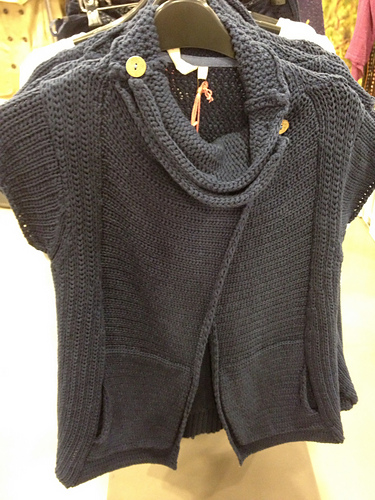 Ravelry: Scrapbook cardi redux pattern by Heidi Lasher-Oakes