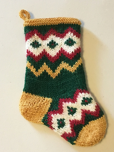 Ravelry: Miniature Stockings III pattern by Darlene Swaim