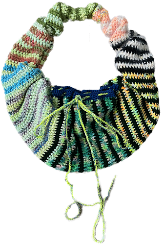 Ravelry: scrunchie bag (crochet) pattern by Loupy Studio