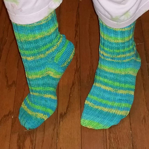 Ravelry: Extra Large Socks for Swollen Feet pattern by Stacie Strickland