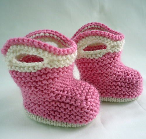 Ravelry: Splish Splash Splosh Baby Booties pattern by Julie Taylor