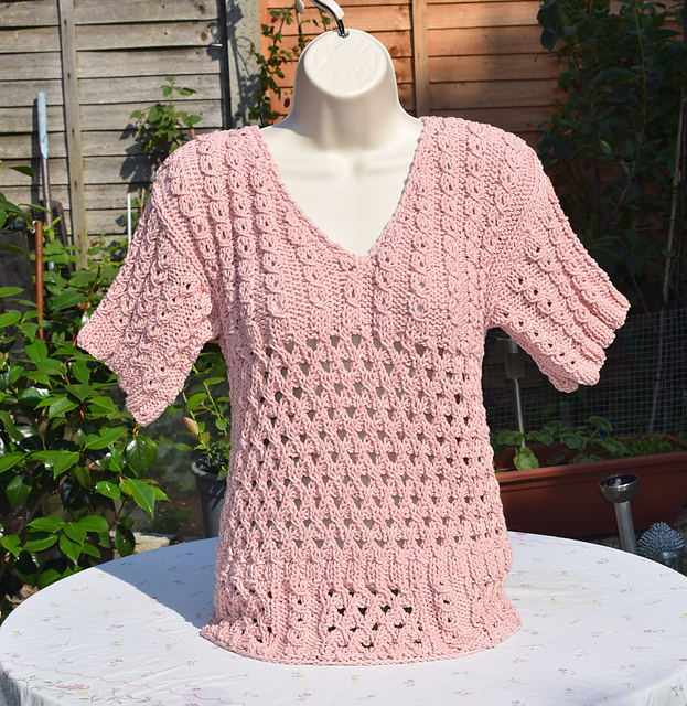 Ravelry: Sweet Sharona pattern by Eva Jones