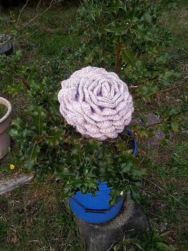Ravelry: No Sew Roll Up Rose Tutorial pattern by Sick 'Lil Monkeys