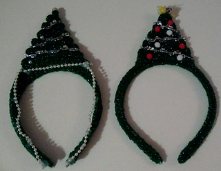 Ravelry: Christmas Tree Headband pattern by P Lovin
