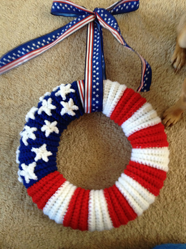 Ravelry: Patriotic Wreath pattern by SallyAnn Hopping