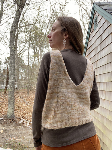 Ravelry: Wisp Tank pattern by Caitlin Hunter