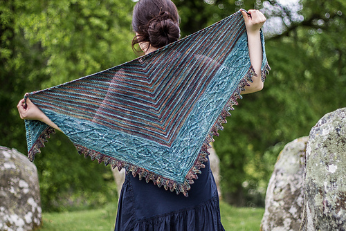 Ravelry: Ishneich pattern by Lucy Hague