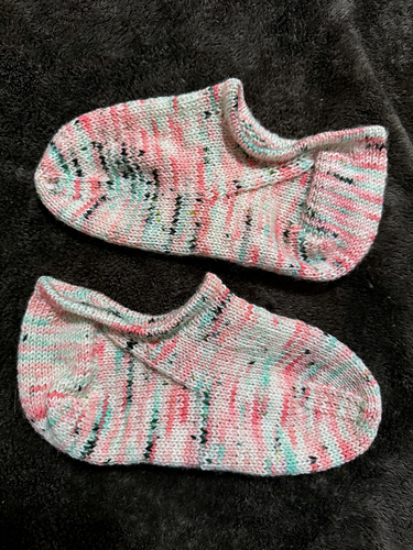 Ravelry: Sneaker Socks Melanie pattern by Stefanie Bold
