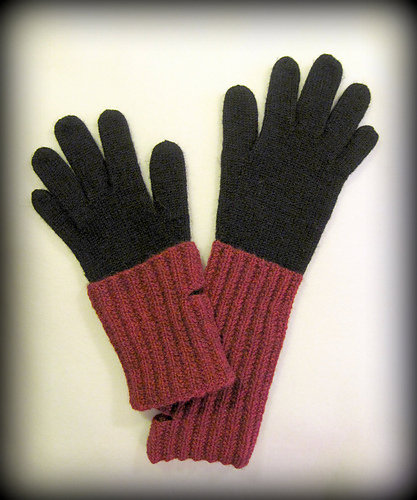 Ravelry: The Smart Glove pattern by The Rainey Sisters