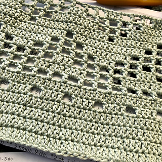 Ravelry: Filet Lampshade Summer Hearts pattern by Vita Mašalienė