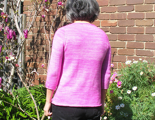 Ravelry: Pink Pulli pattern by Vera Sanon