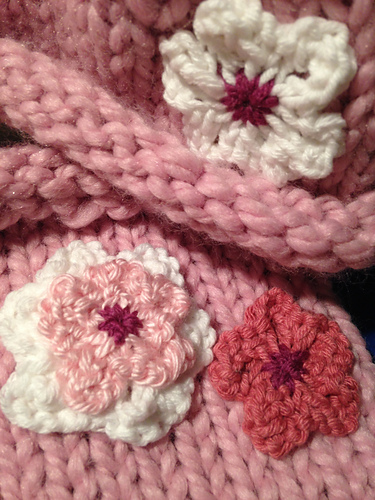 Ravelry: So Simple Knitted Daisy pattern by Eileen Vito