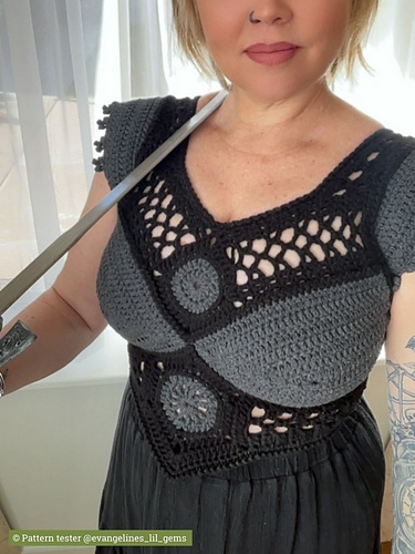 Ravelry: Sigil Top pattern by Roosa Lundström