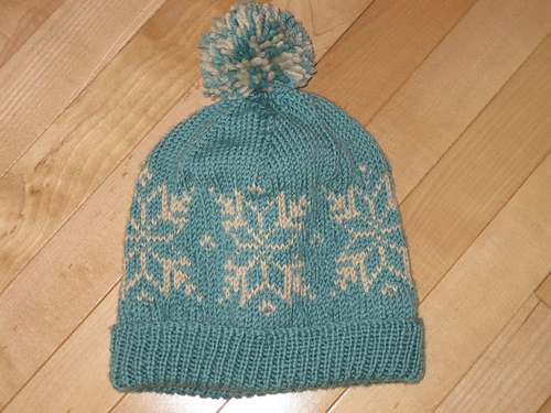 Ravelry: Snowflakes for Me: Hat pattern by Patons