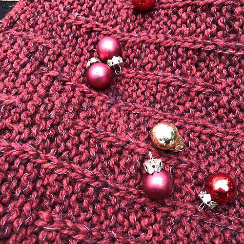 Ravelry: LINE SHIFT pattern by Marion Bulin