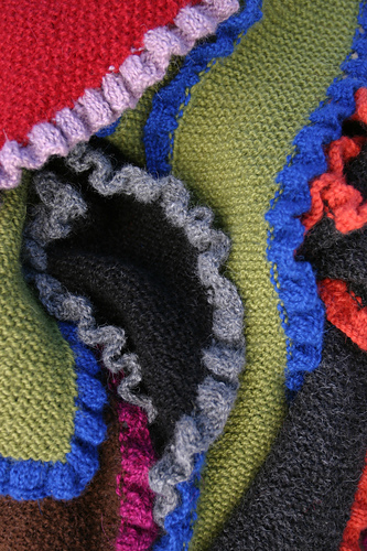 Ravelry: # 068 Winter Head Wrap pattern by Leslie Scanlon