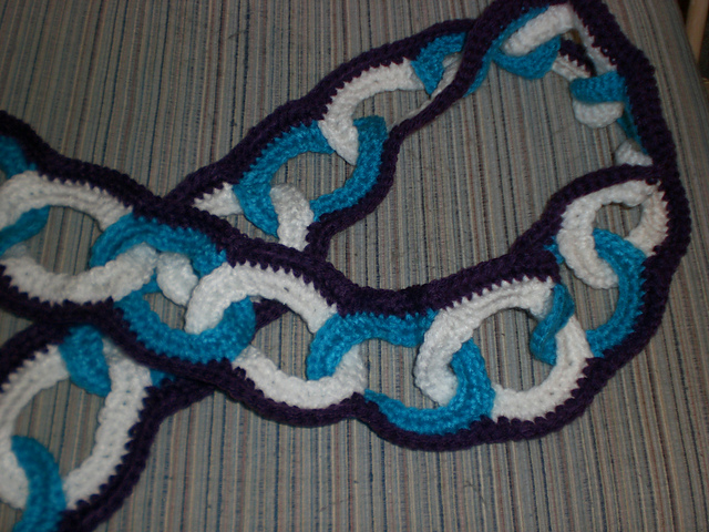 Ravelry: Chain Link Scarf pattern by Melissa Bebak