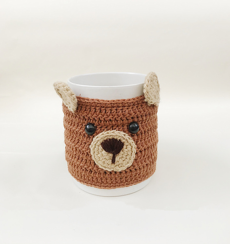 Ravelry: Bear Cup Holder pattern by Arya Nguyen