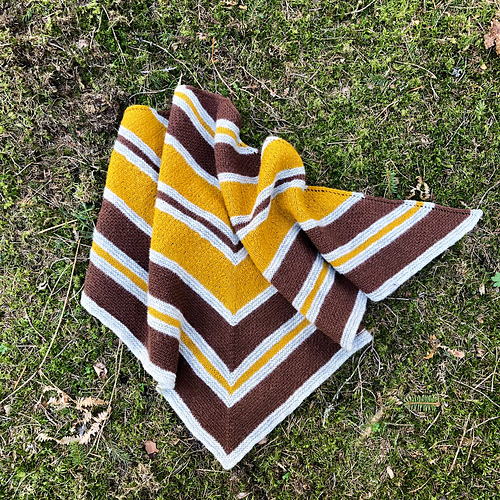 Ravelry: Sjalen Vivian pattern by Sanna Wingård