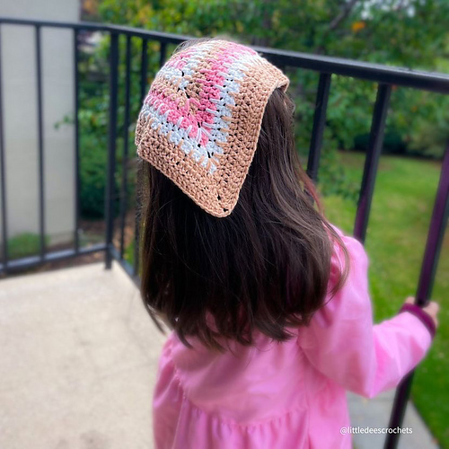 Ravelry: The Gaia Bandana pattern by Stellar Threads by Madison