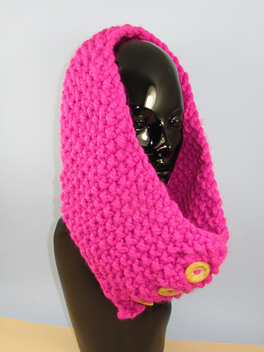 Ravelry: Super Chunky Moss Stitch Cowl / Snood pattern by Christine Grant